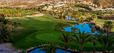 Infinitum Lakes Golf Course - Golf Course in Spain